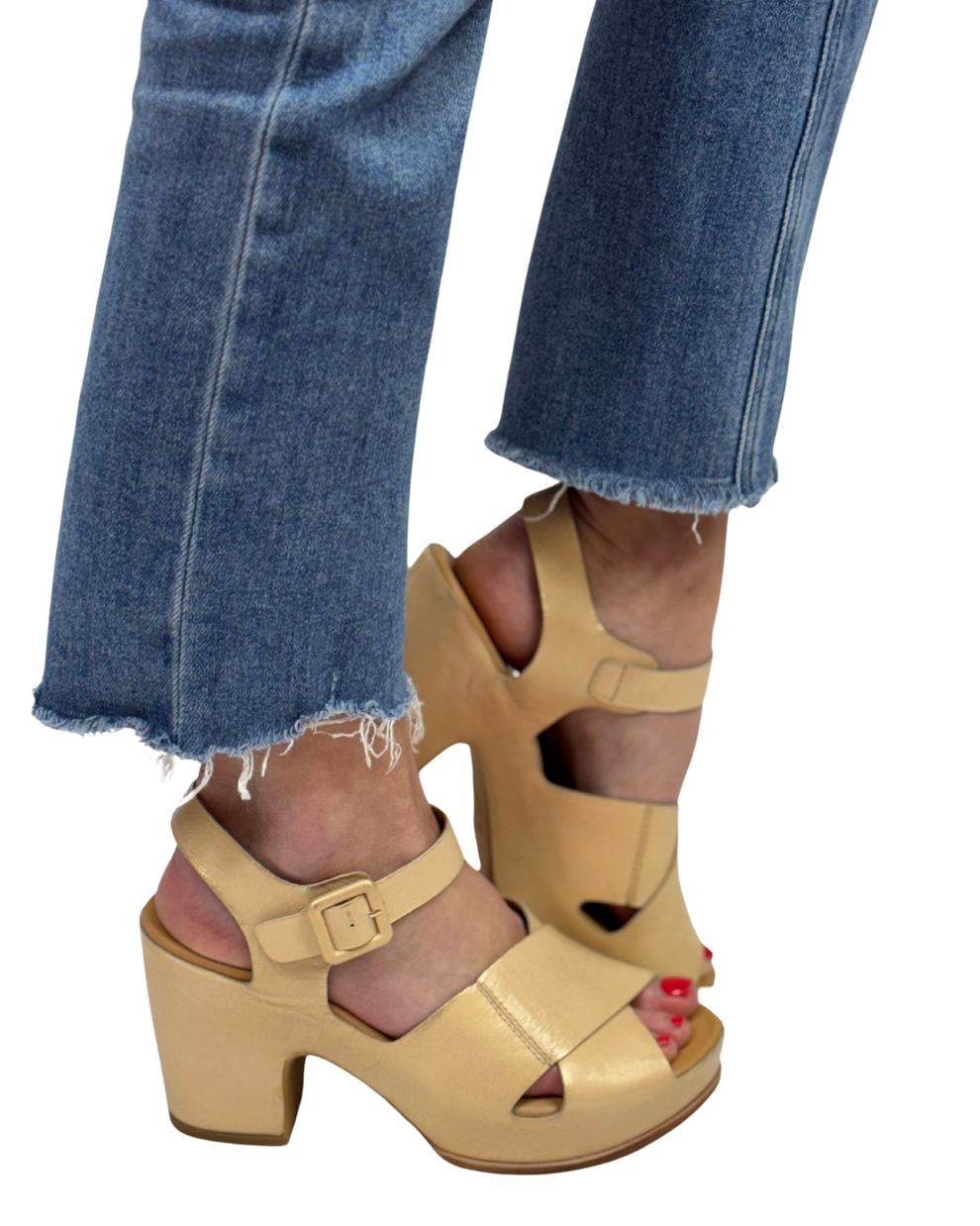 SAN ISABEL in Gold – Head Over Heels Boutique